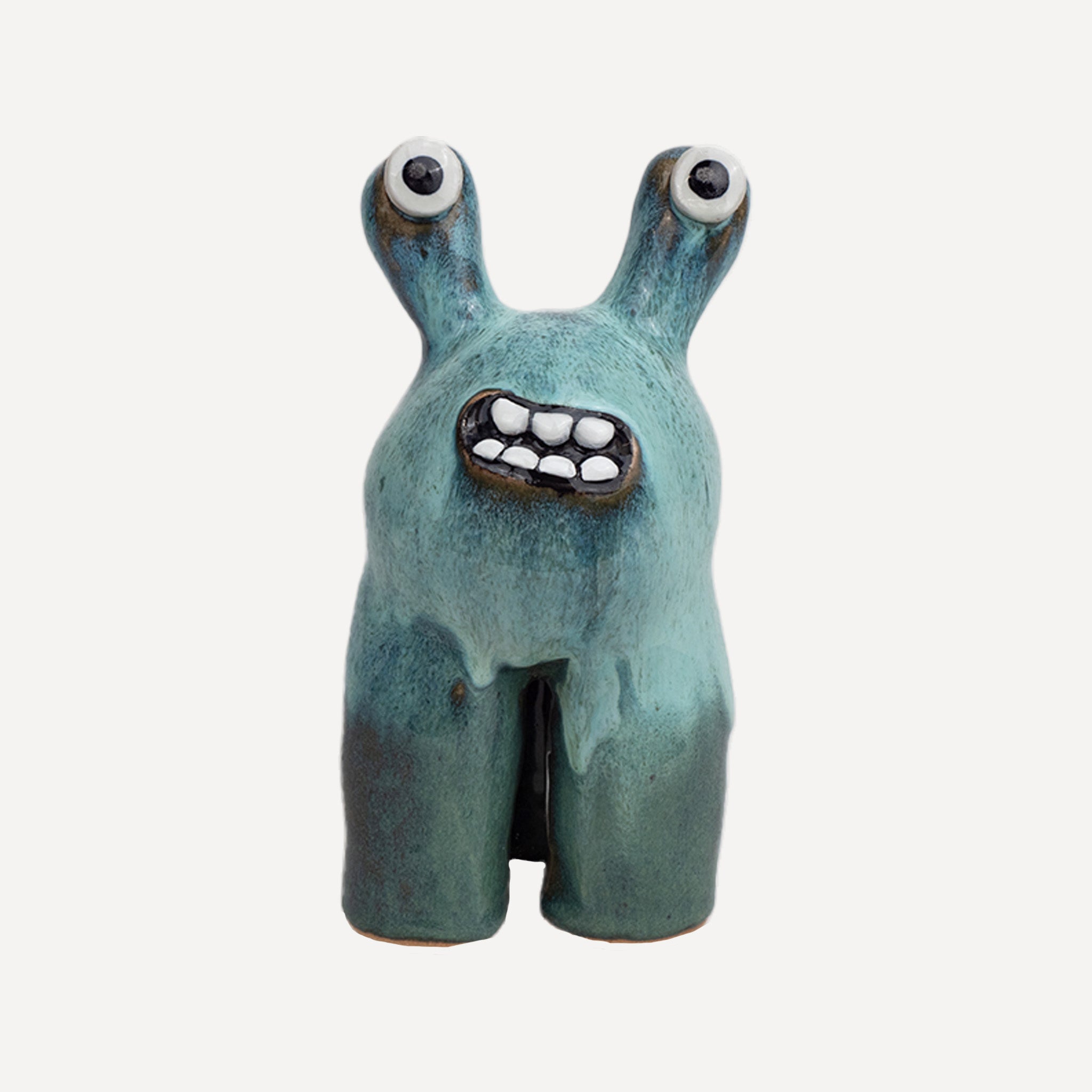 Tully - Frost – Hannah Simpson Studio